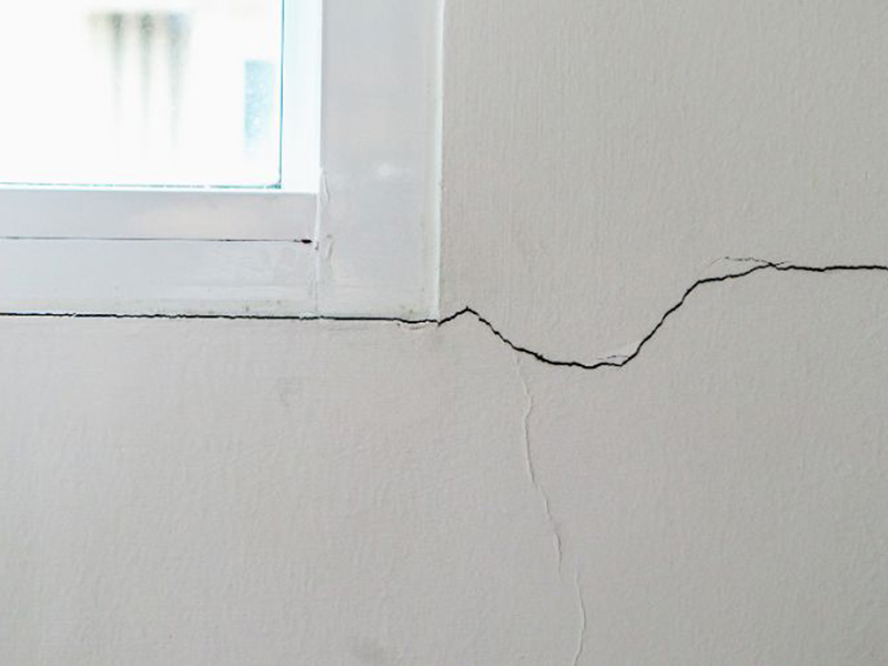 6 Reasons Why Wall Cracks Appear Pittsburgh, PA - Everdry Waterproofing